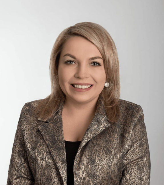 Introduction to Adeline Deysel